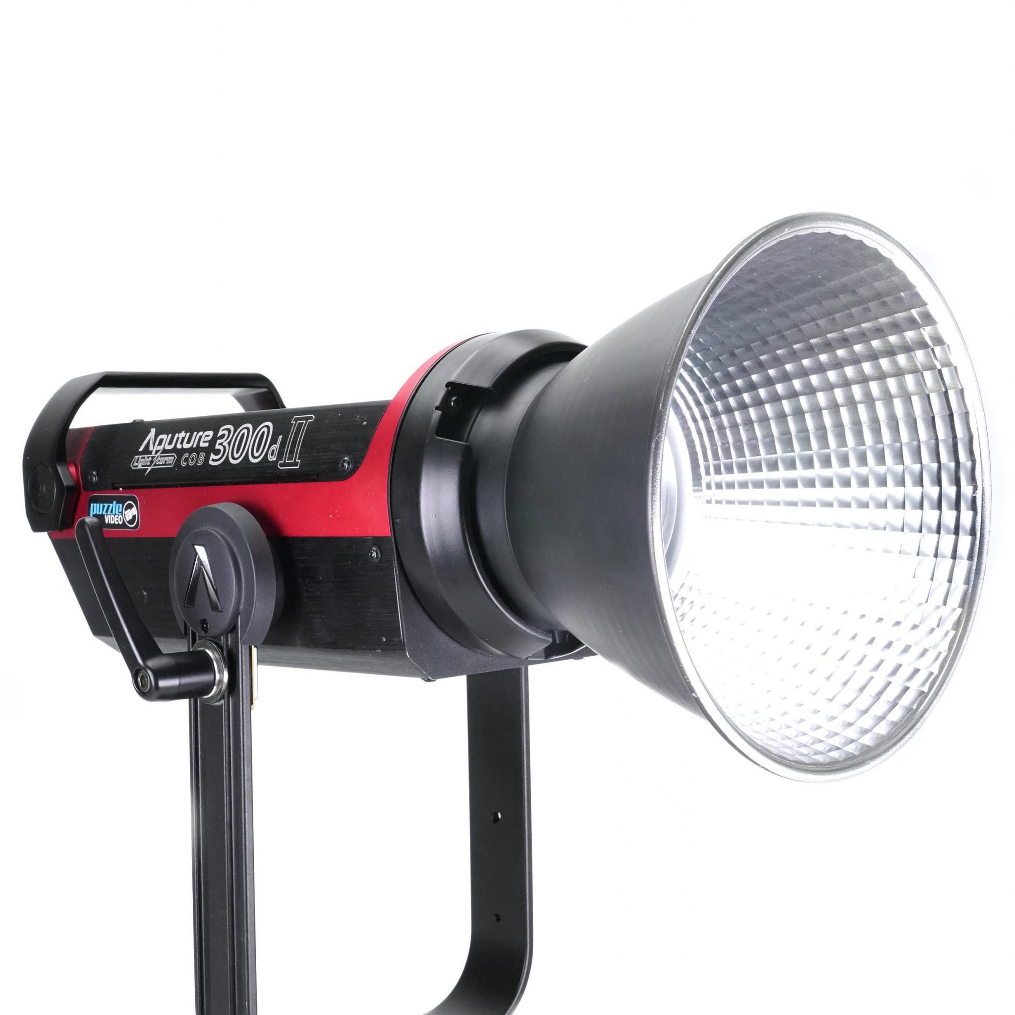 APUTURE COB LS 300D MKII – Puzzle Vidéo